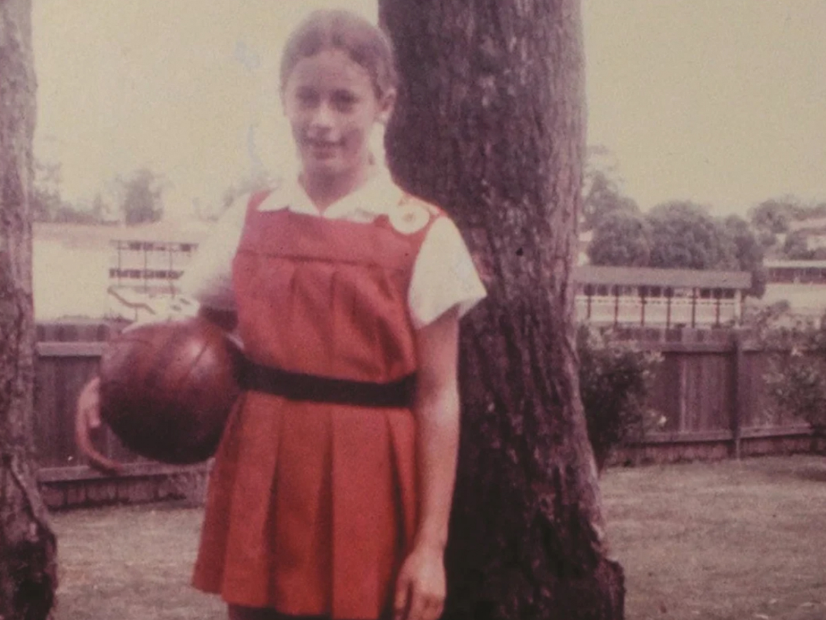 Amanda Keller's Emotional Letter To Her 12-Year-Old Self